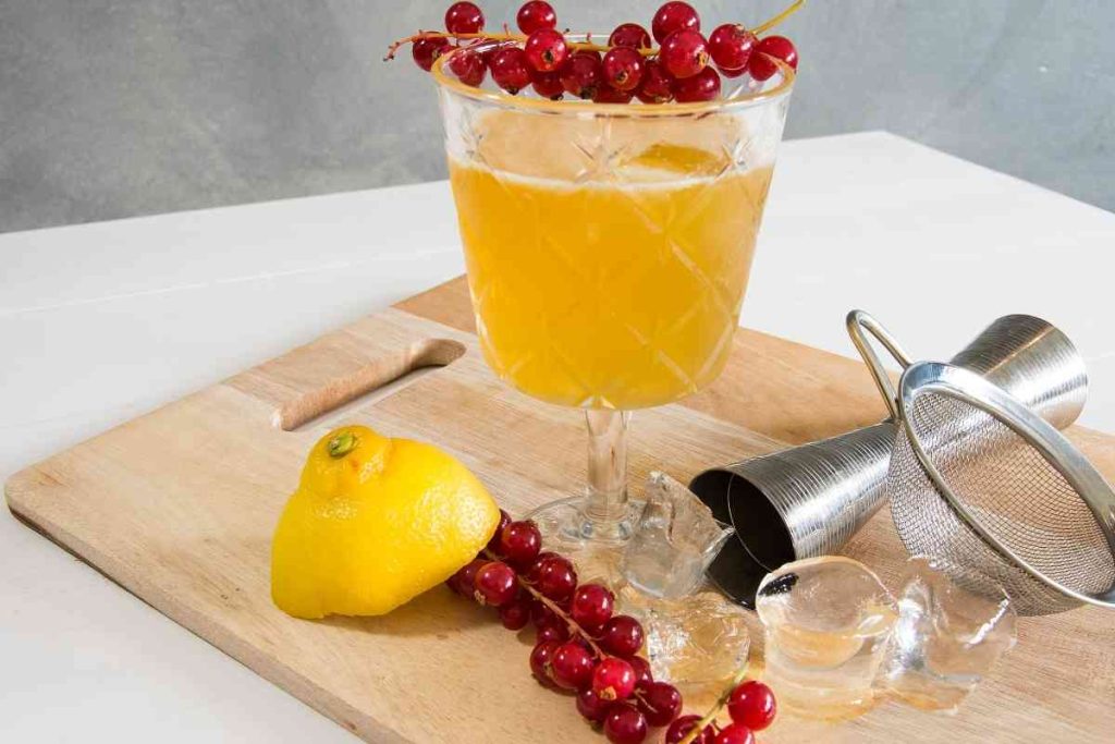 10 Best Amaretto Substitutes